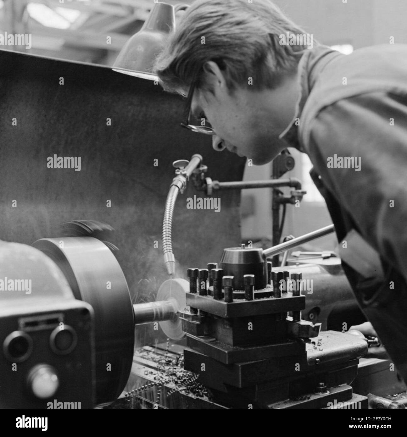 Mechanical tasks Black and White Stock Photos & Images - Alamy