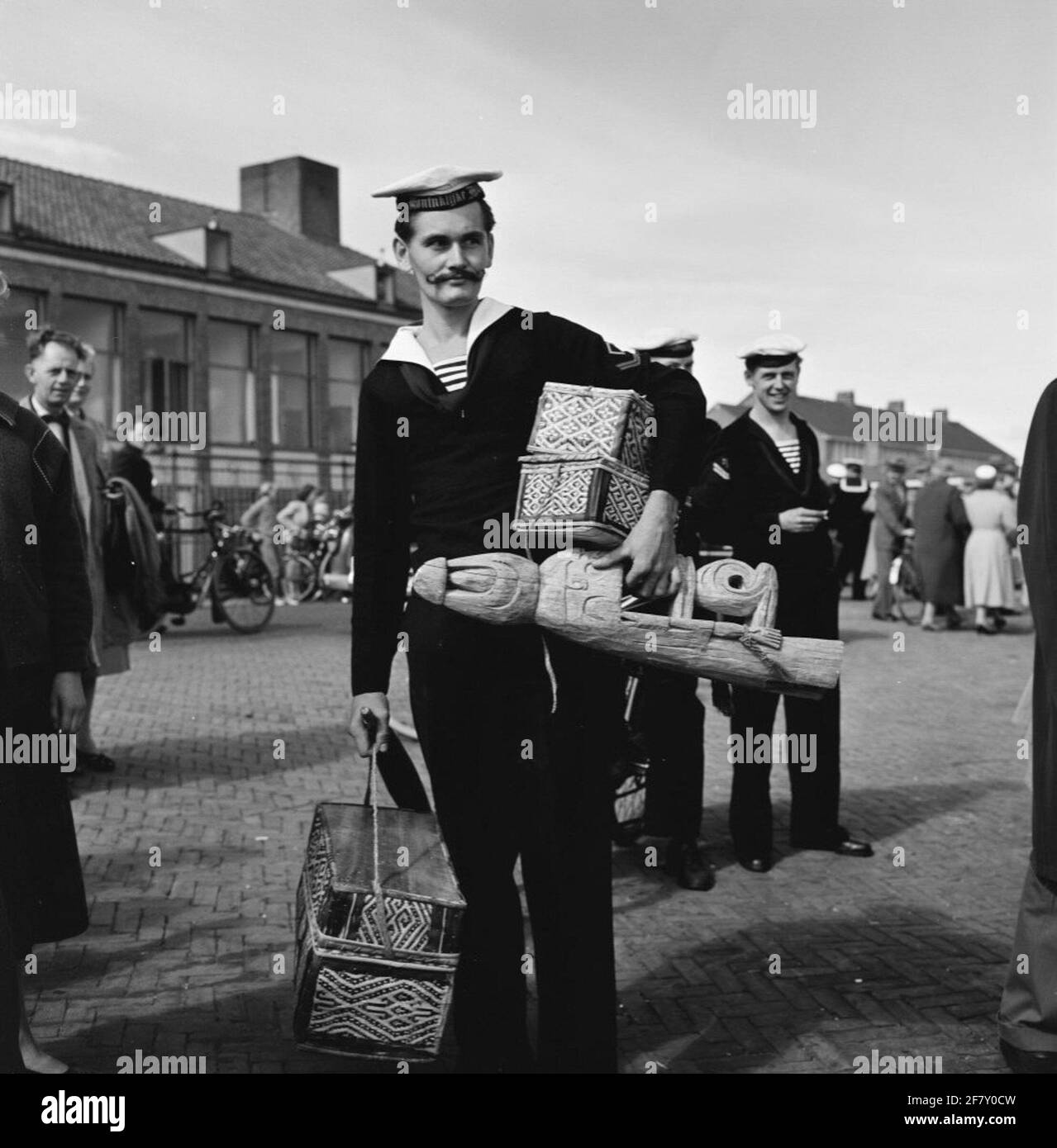 Arrival of the torpedo boat hunter Hr.Ms. Kortenaer (D 804, Ex-Scorpion ...