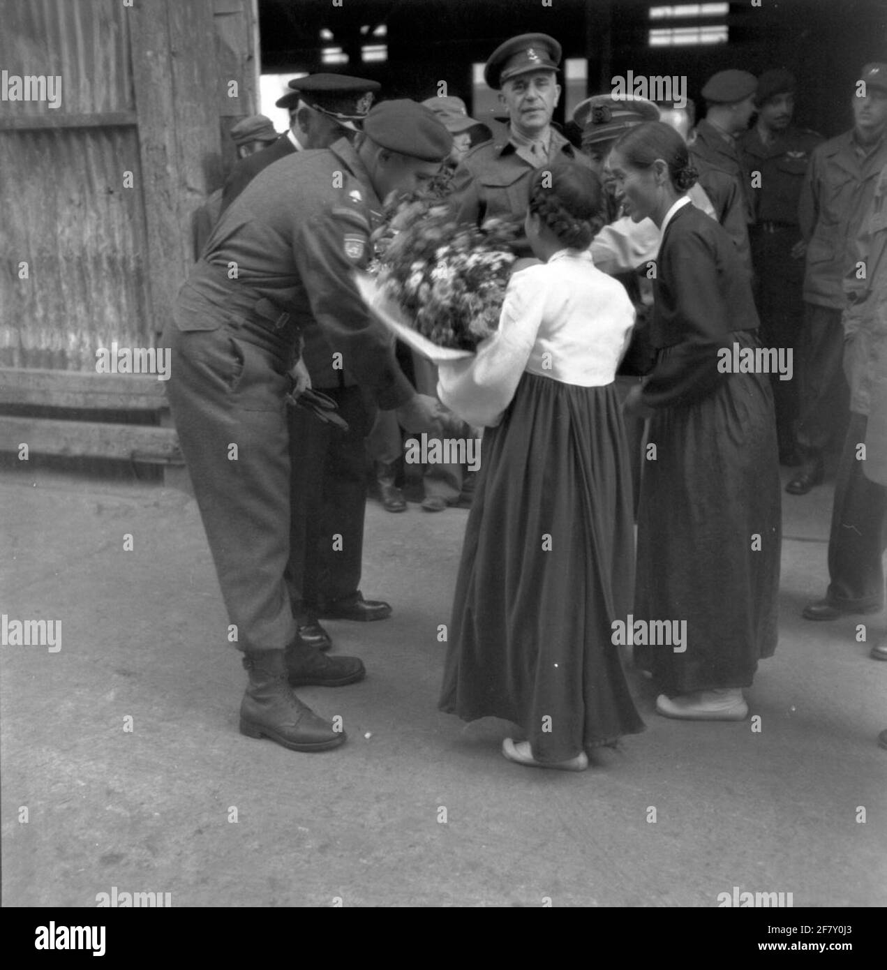 The commander of the Dutch Detachement United Nations in Korea ...