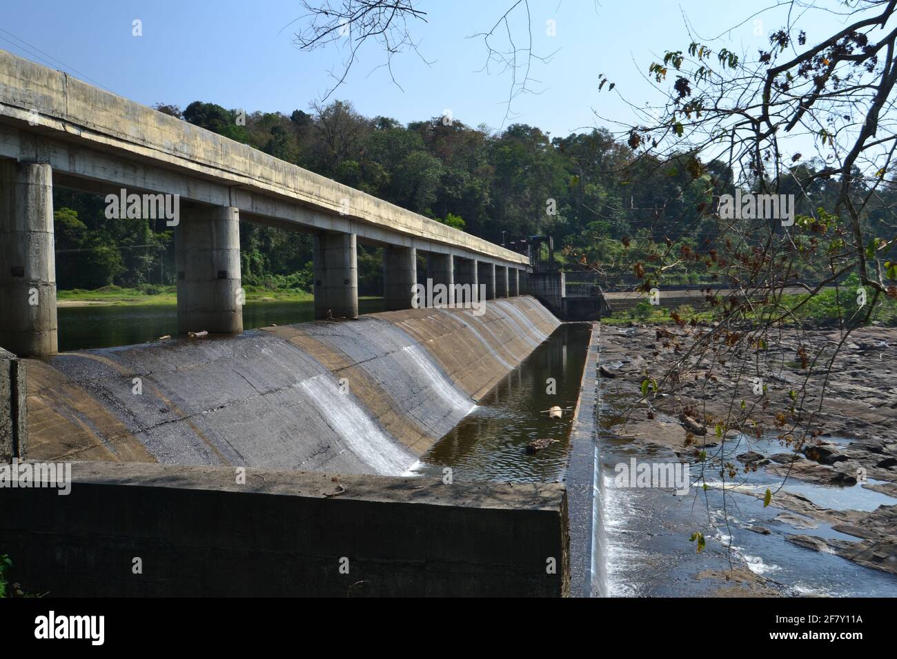 dam on the river Stock Photo - Alamy