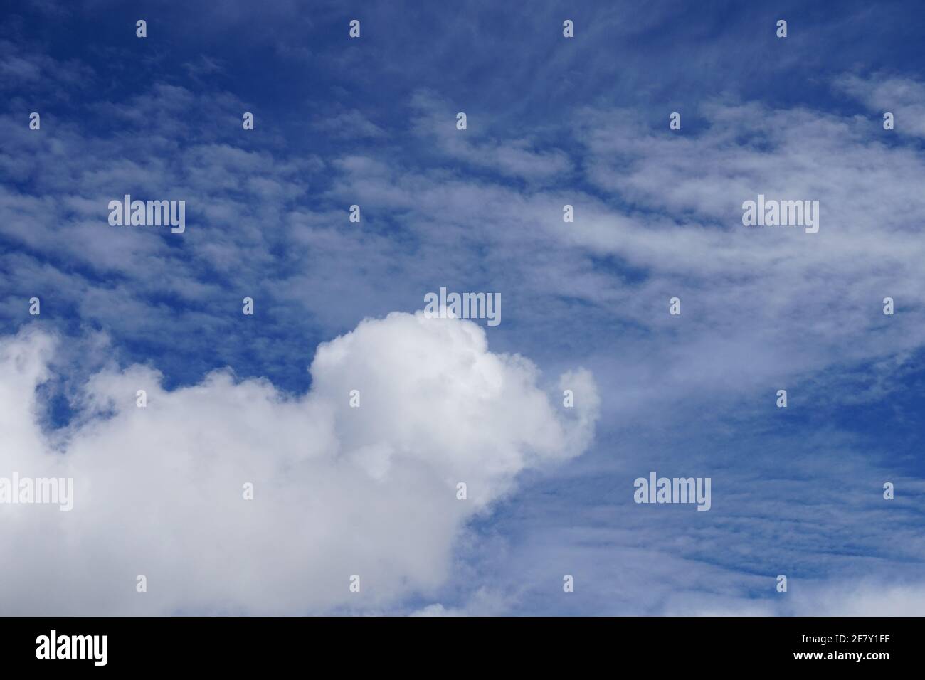 Fluffy clouds rural hi-res stock photography and images - Alamy