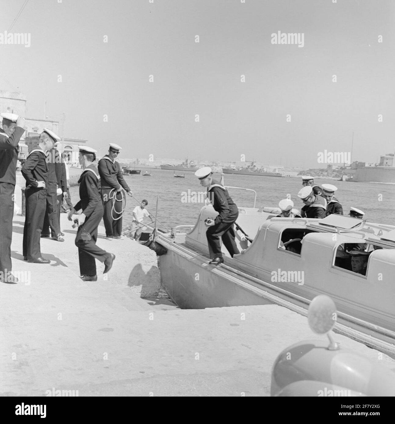 In the period September 1 to December 1, 1964, Smaldeel 1 makes an ...