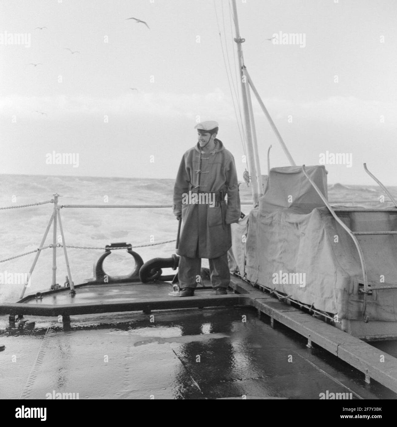 Sentache A / B from the torpedo boat hunter Hr.Ms. Evertsen (D 802 ...