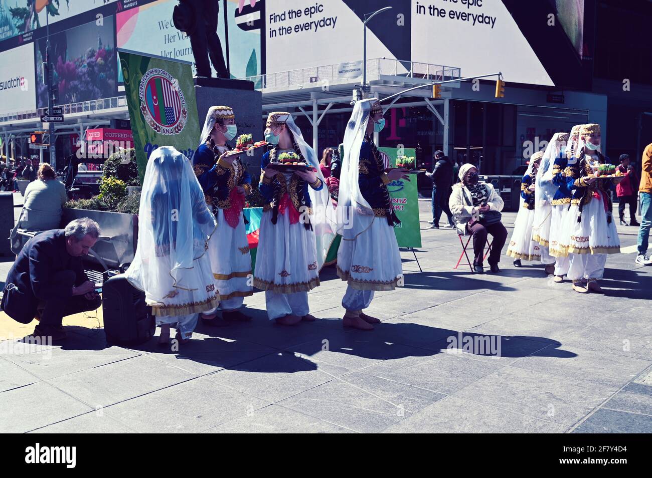 New York City, Times Square, dancers Stock Photo - Alamy
