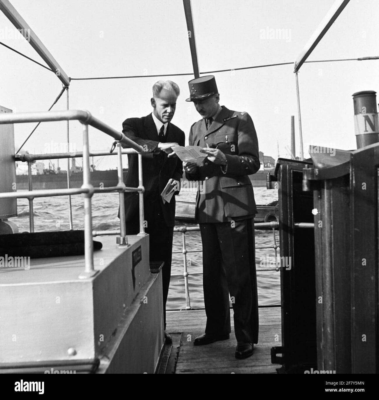 J koenig hi-res stock photography and images - Alamy