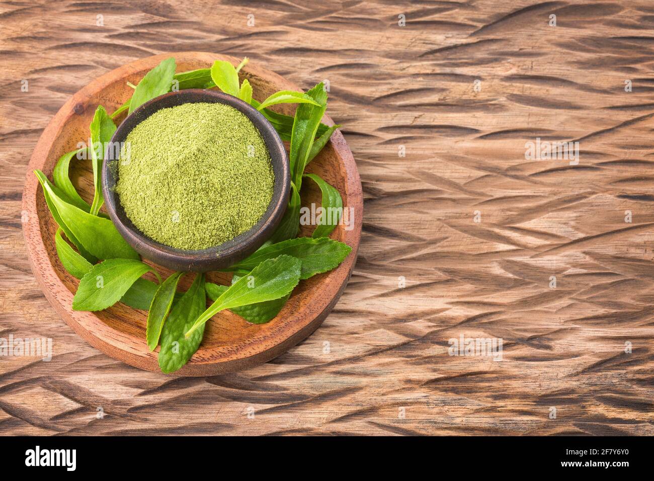 Natural sweetener in powder from stevia plant - Stevia rebaudiana Stock ...