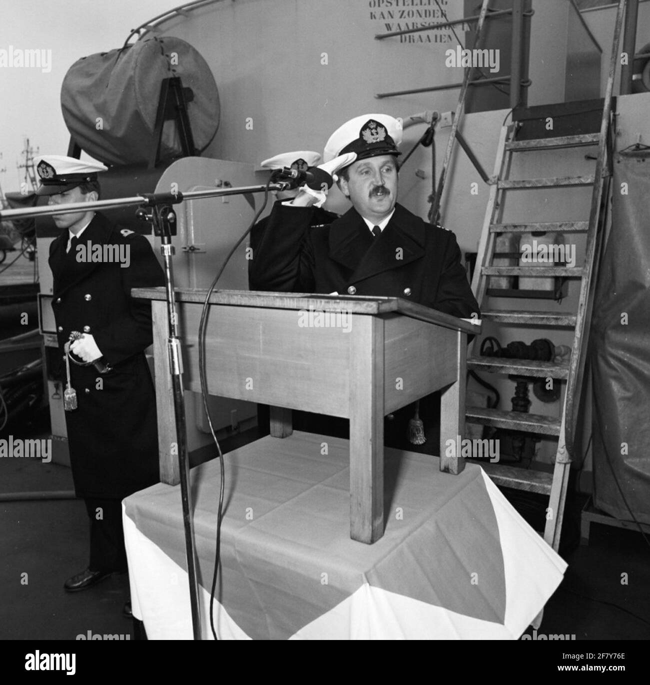 Command transfer hr.ms. Wolf van Lieutenant at sea of the 1st class A ...