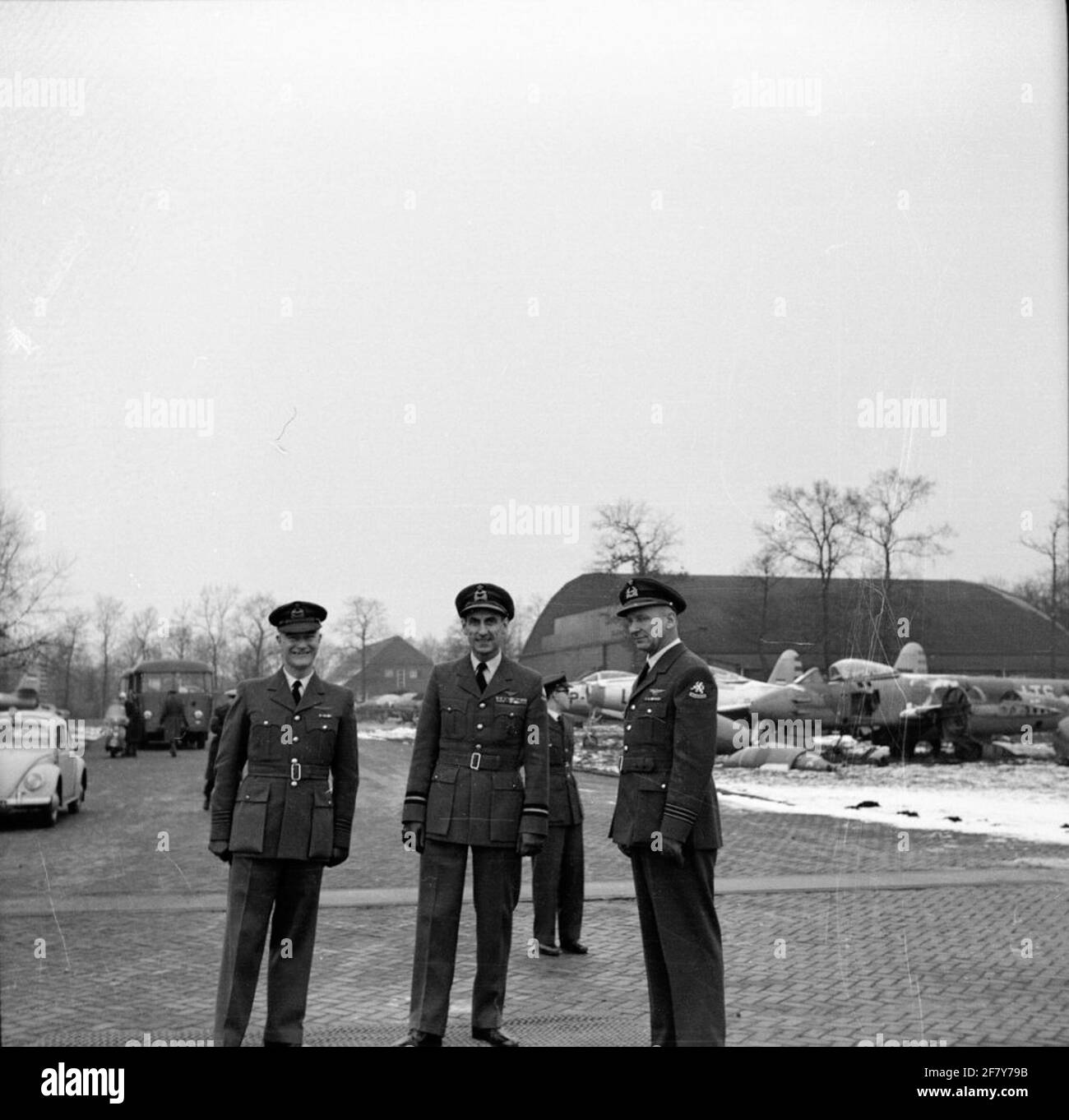 Air observer school hi-res stock photography and images - Alamy