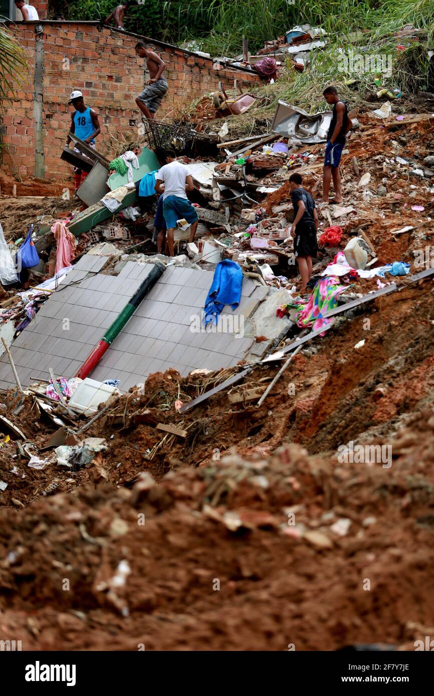 Barro branco hi-res stock photography and images - Alamy