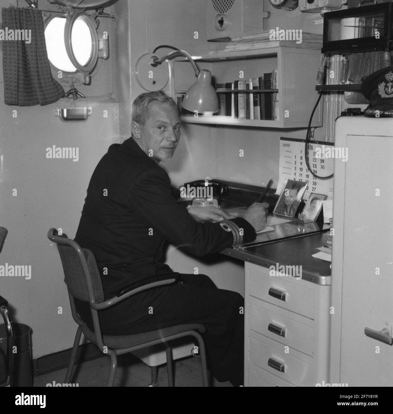Submarine cabin Black and White Stock Photos & Images - Alamy