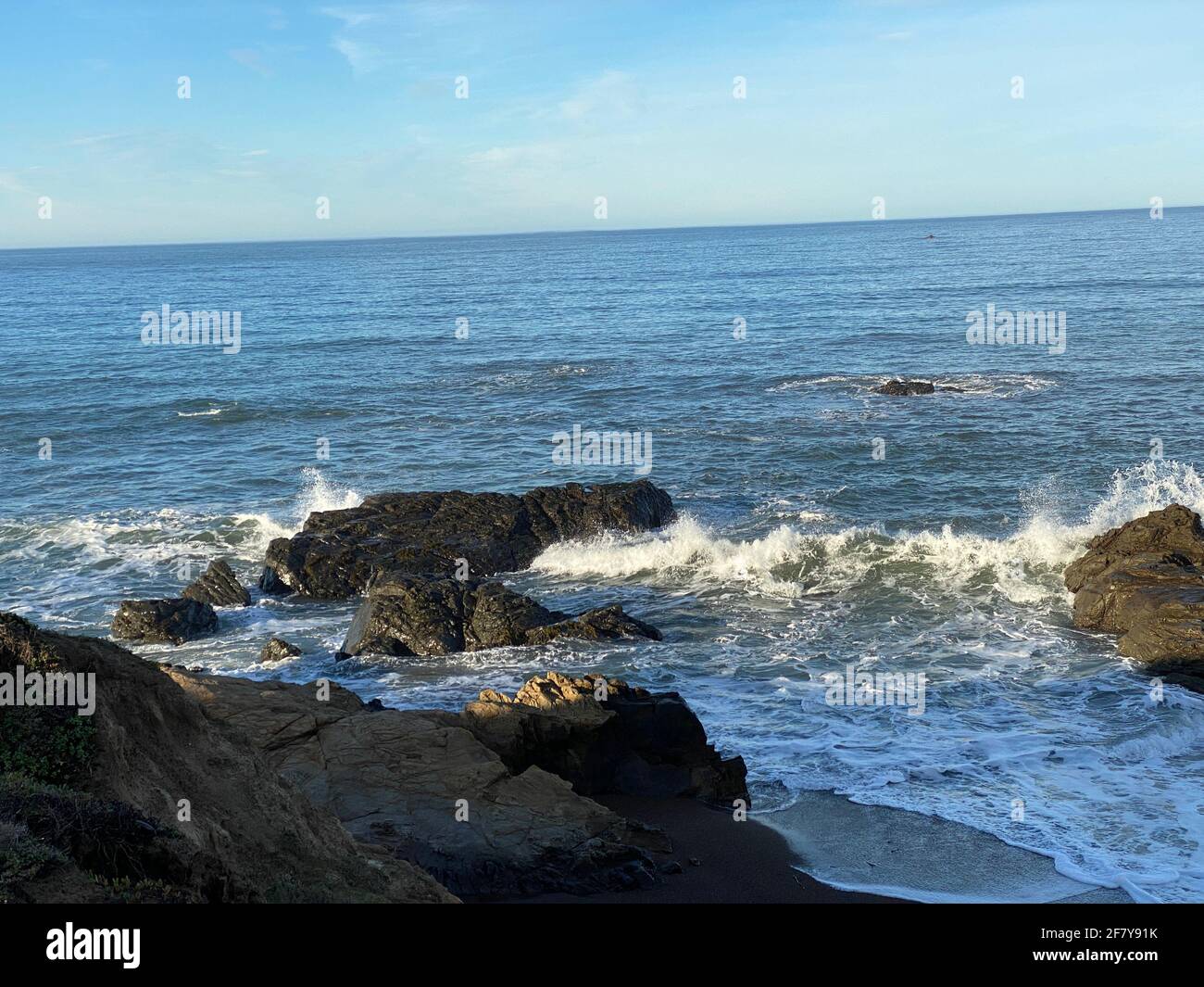 Pacific coast, waves crashing, rocky coast, California central coast ...
