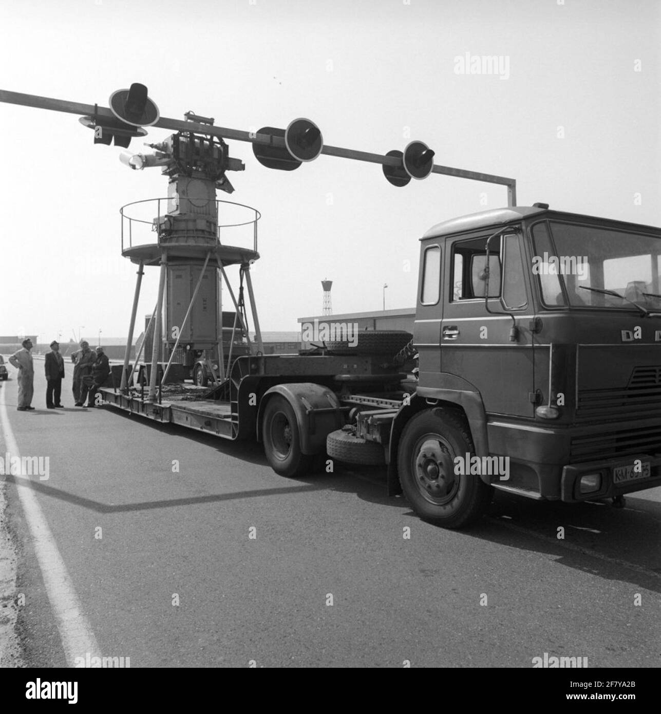 Urban blockade Black and White Stock Photos & Images - Alamy