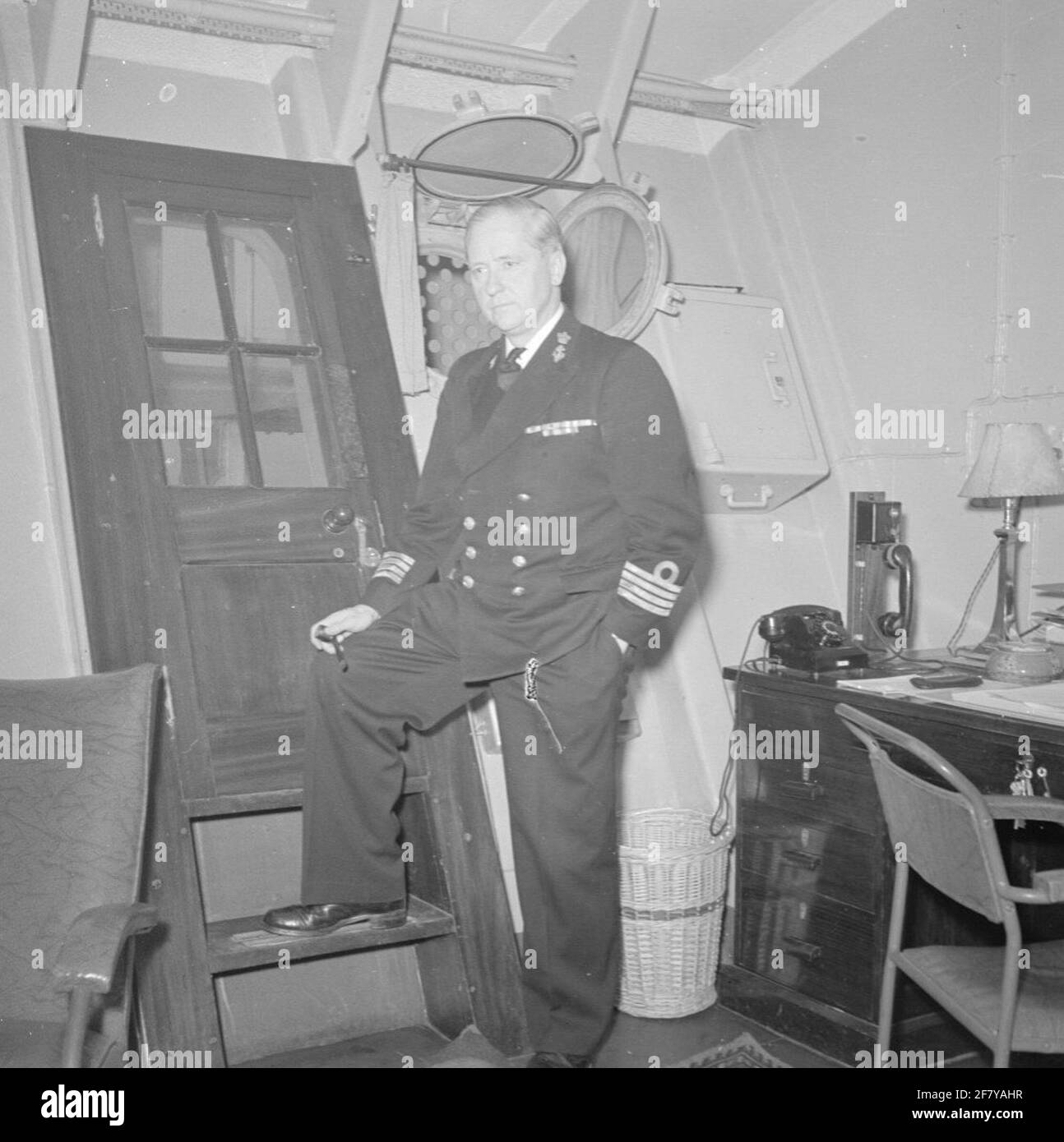 Functional portrait of captain at sea c.w. Key lock Stock Photo - Alamy