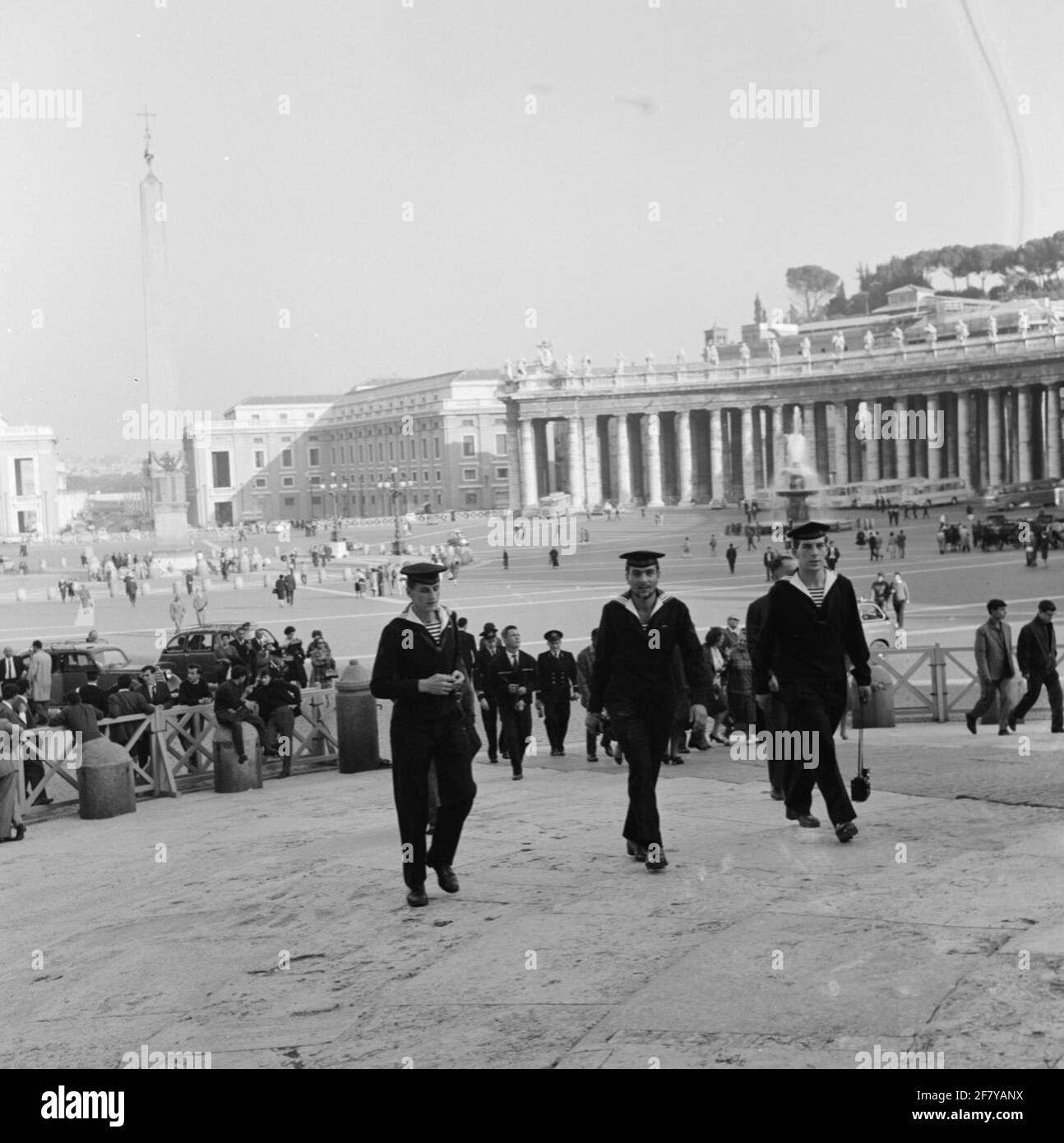 Group dutch naval people hi-res stock photography and images - Alamy