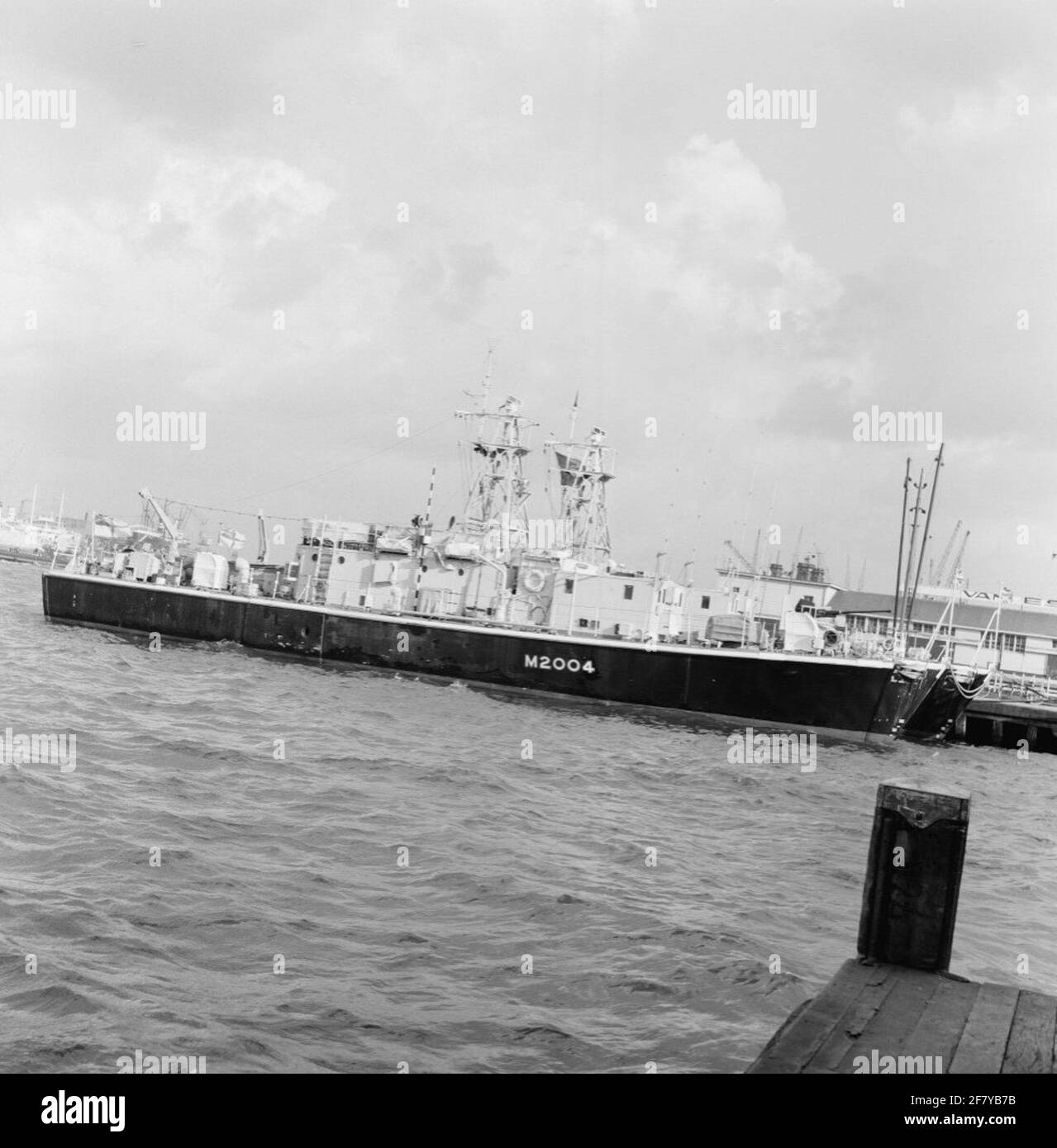 1955 1966 Black and White Stock Photos & Images - Alamy