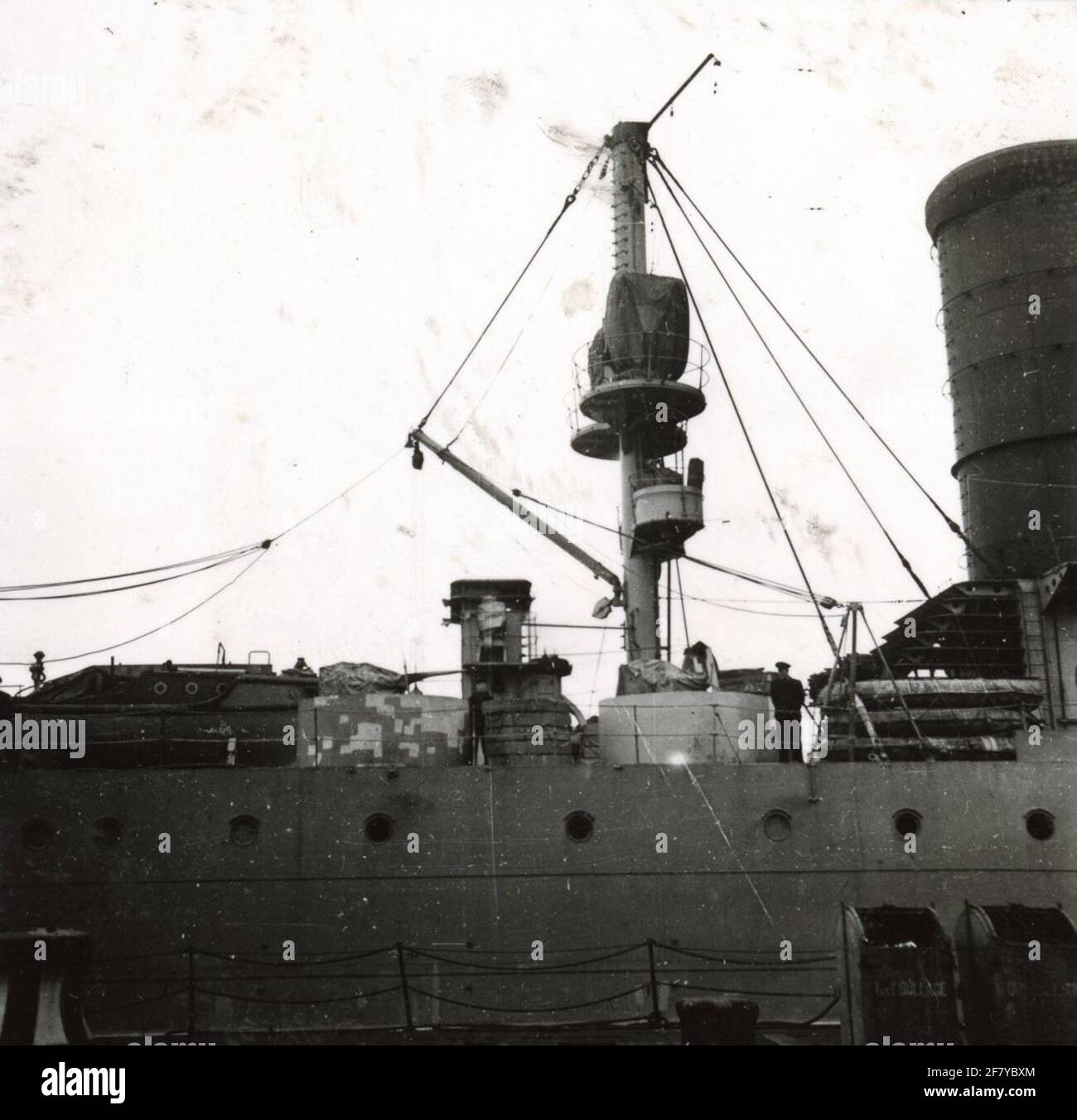 Cruiser Hr.Ms. Sumatra (1926-1942) Trailee period during WWII in ...