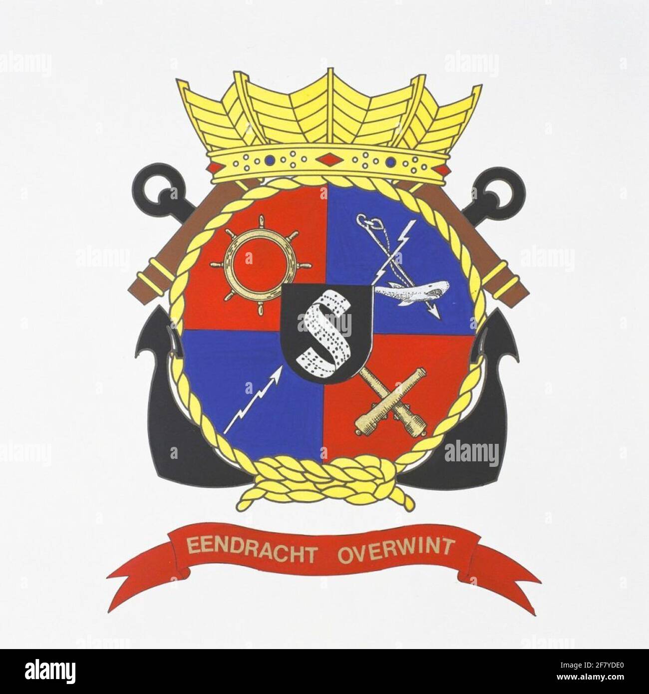 Royal navy submarine service emblem hi-res stock photography and images ...