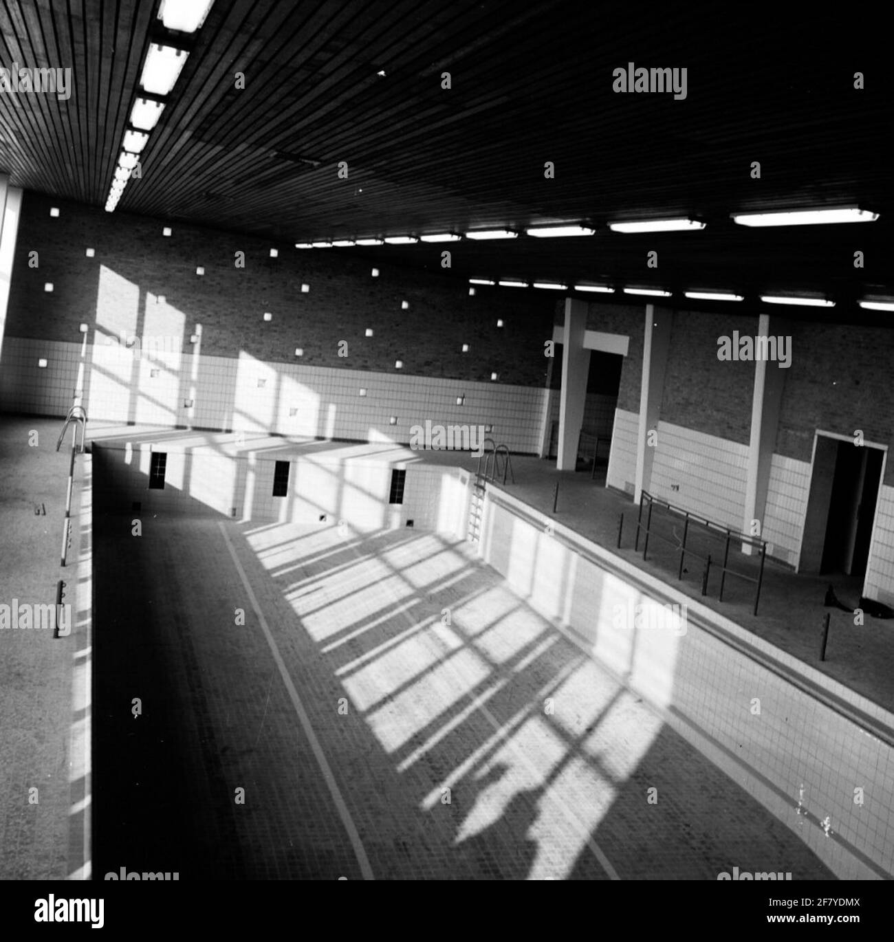 Army swimming pool Black and White Stock Photos & Images - Alamy