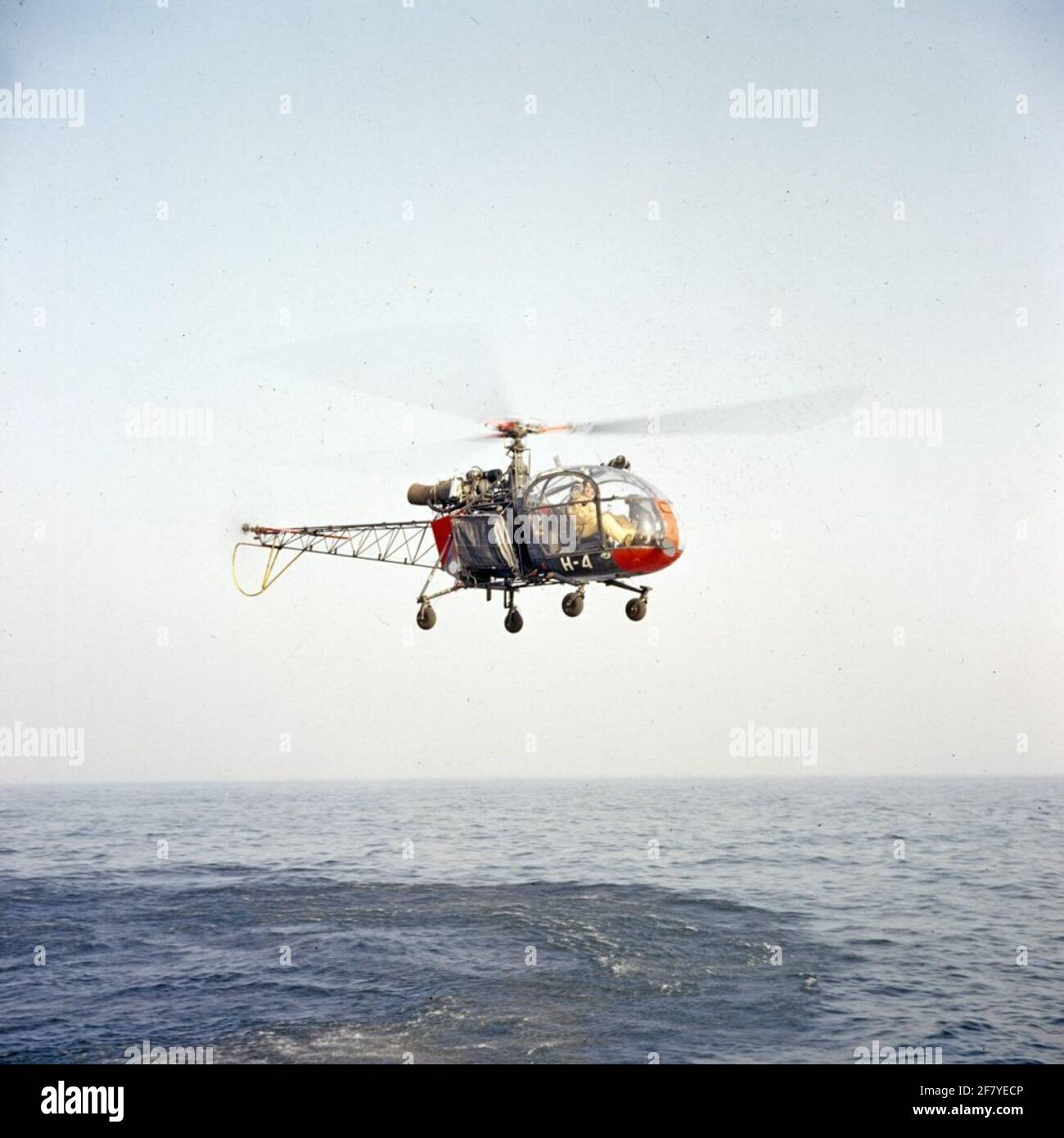 The Sud Aviation Alouette II H-4 during a Sea Air Rescue / Tactical Air ...