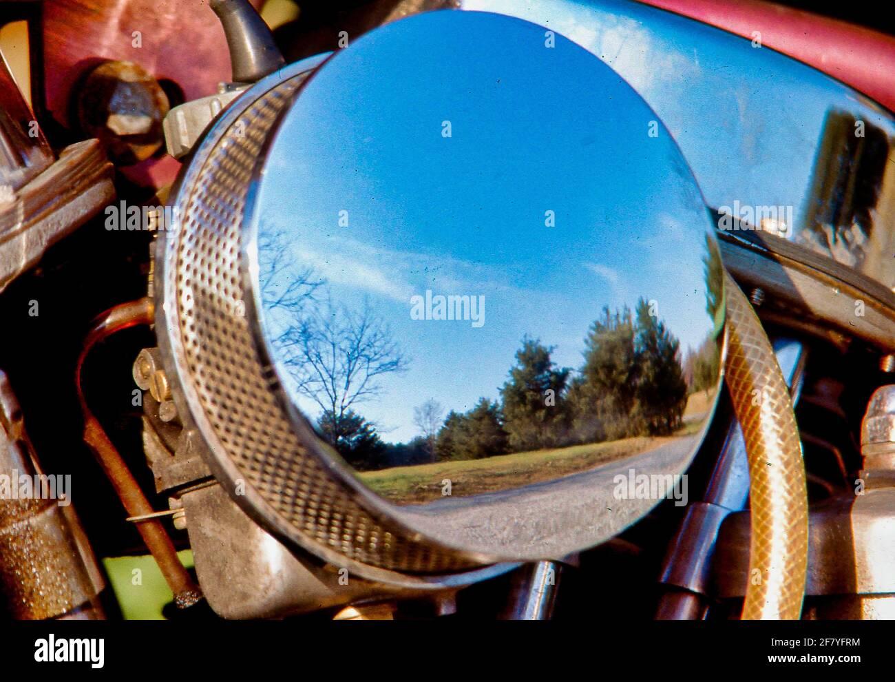 Motor cowling hi-res stock photography and images - Alamy