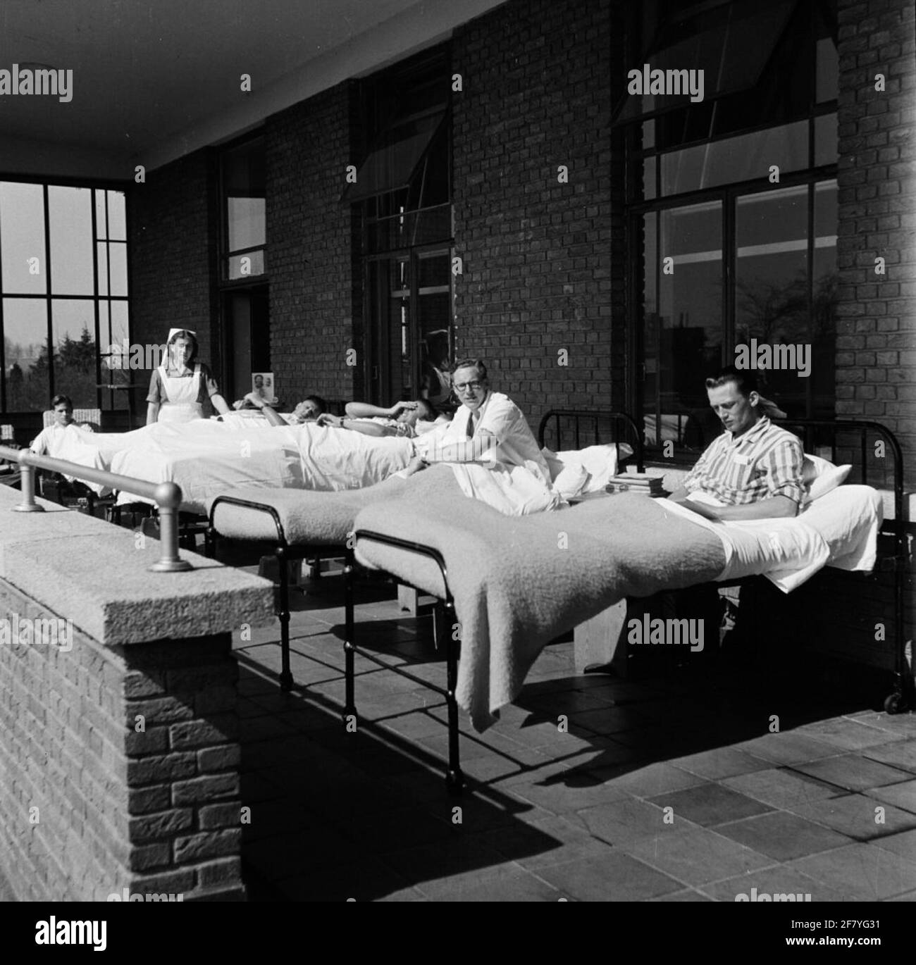 Mental patients care hi-res stock photography and images - Alamy