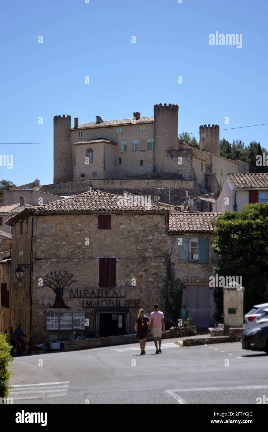 Images of mirabeau en provence, small village in provence during Covid ...