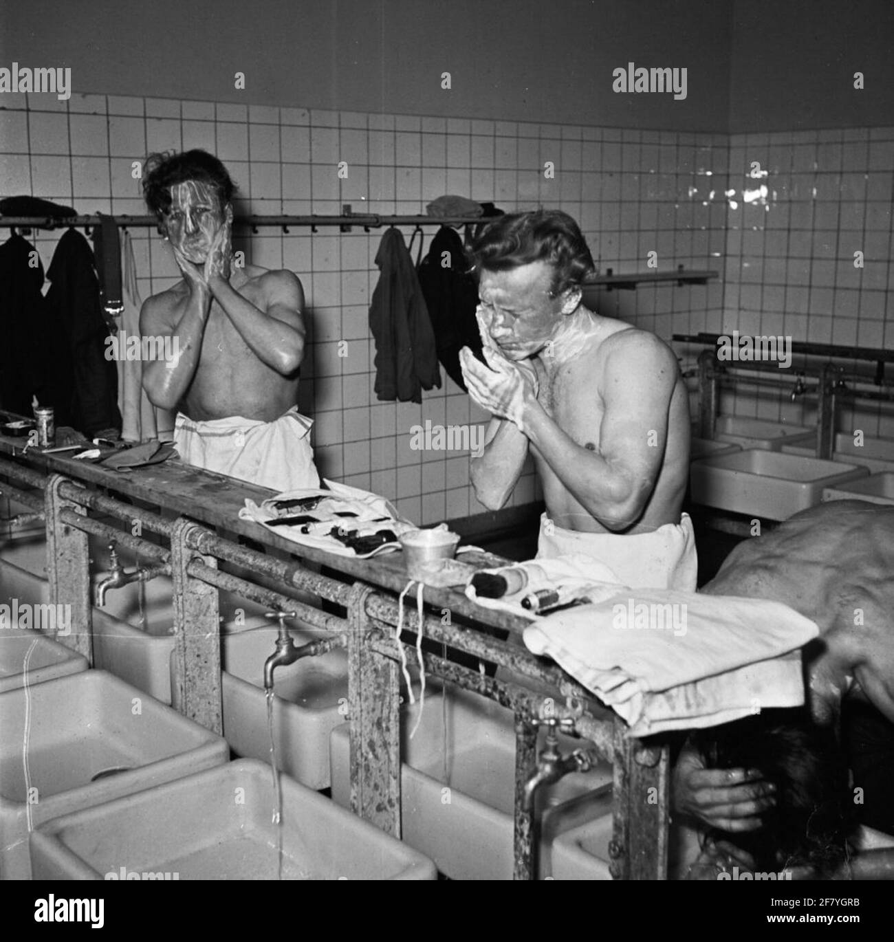 Soldiers in a laundry in 1948 Stock Photo - Alamy