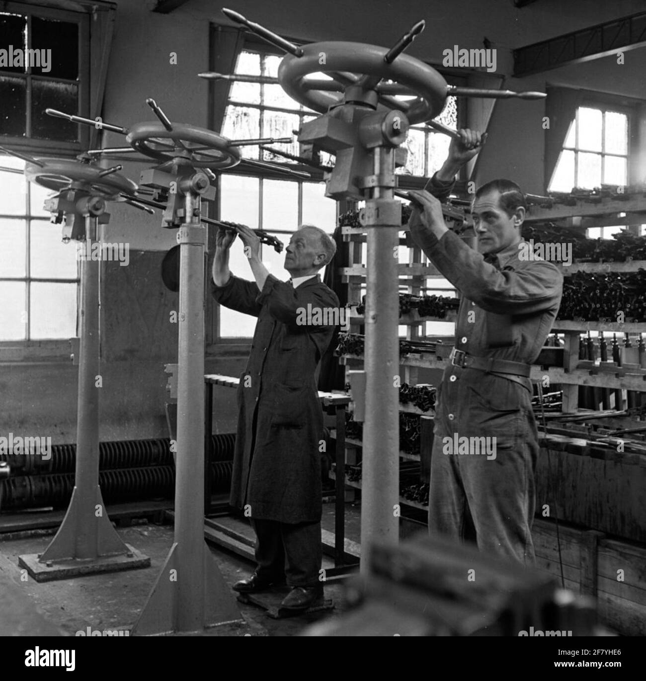 Men firearms Black and White Stock Photos & Images - Alamy