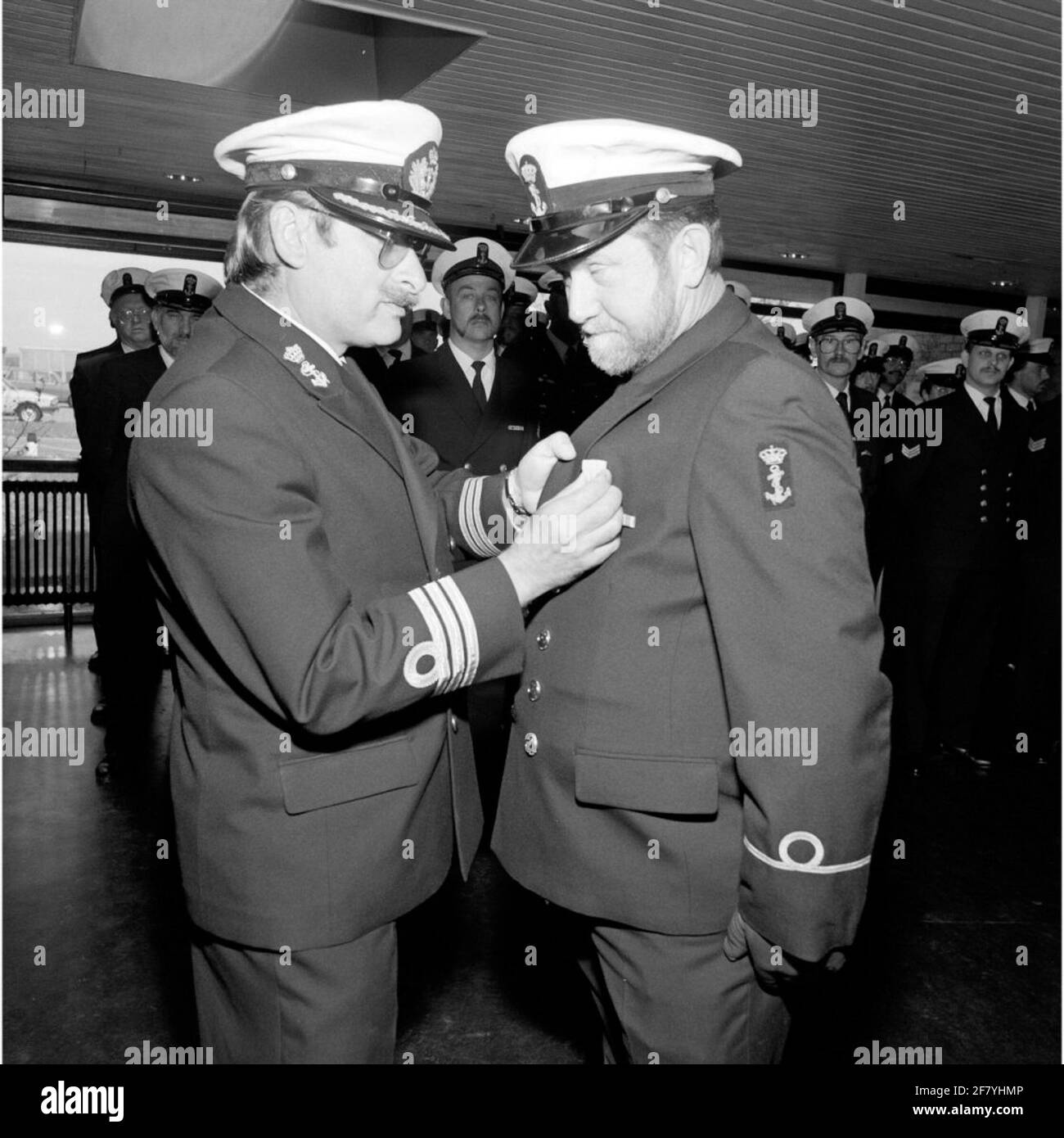 Presentation of a gold medal due to long-term loyal service by the head ...