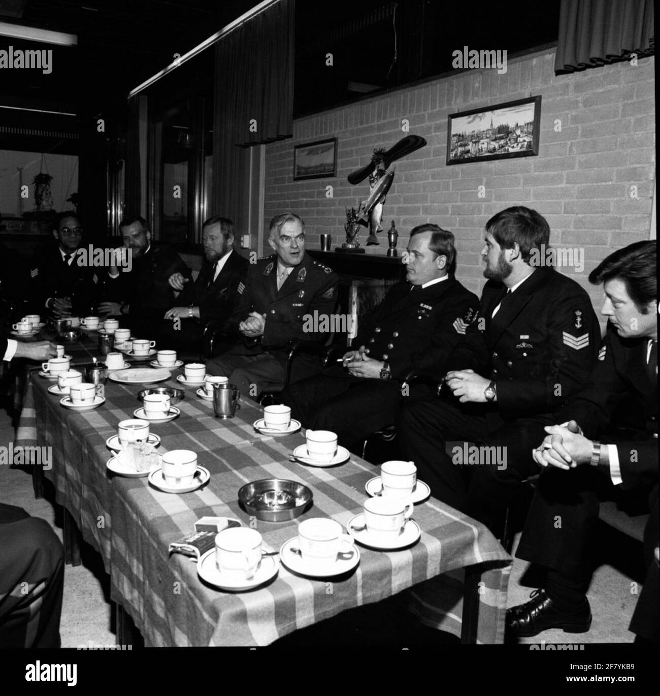 Ltgen hi-res stock photography and images - Alamy