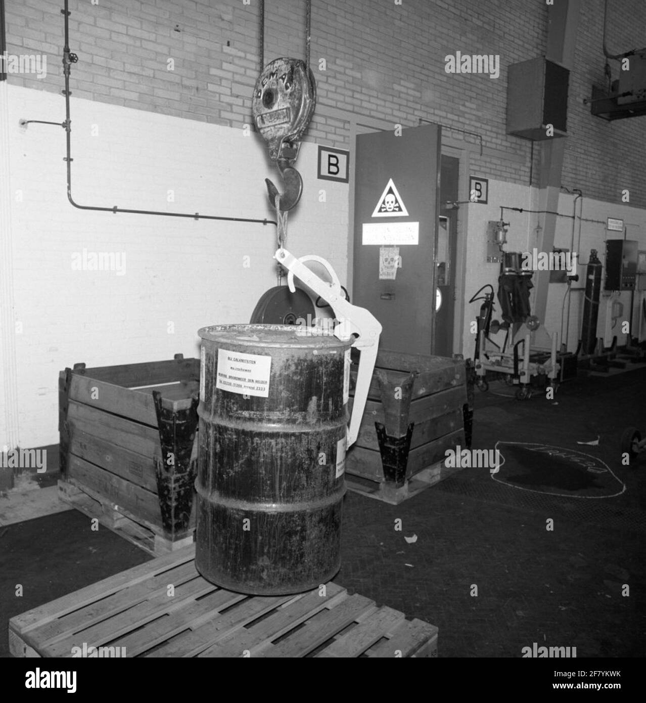 Army fuel management Black and White Stock Photos & Images - Alamy