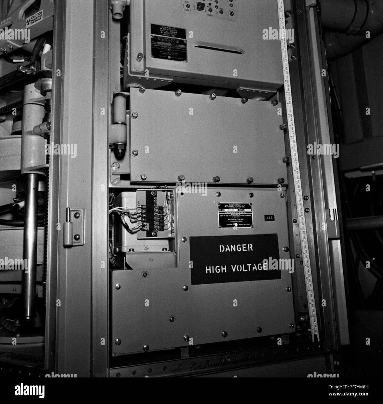 Components from the CWI radar installation (Continuous Wave ...