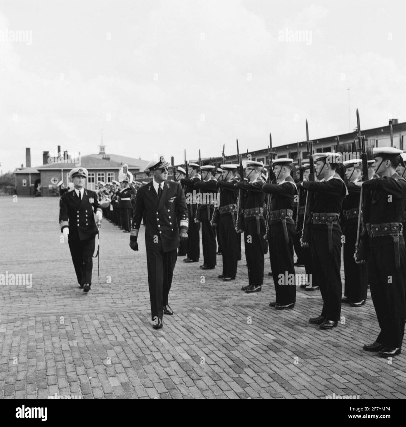Lieutenant admiral hi-res stock photography and images - Alamy