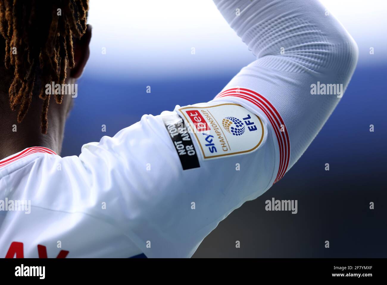 Efl badge hi-res stock photography and images - Alamy