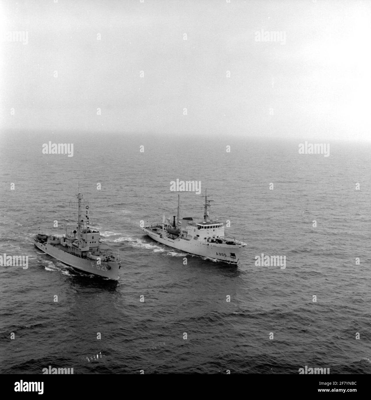 H.MS.PANTHER (F 821) A HR.MS. Blom medal, (A 905) July 1976 Stock Photo ...