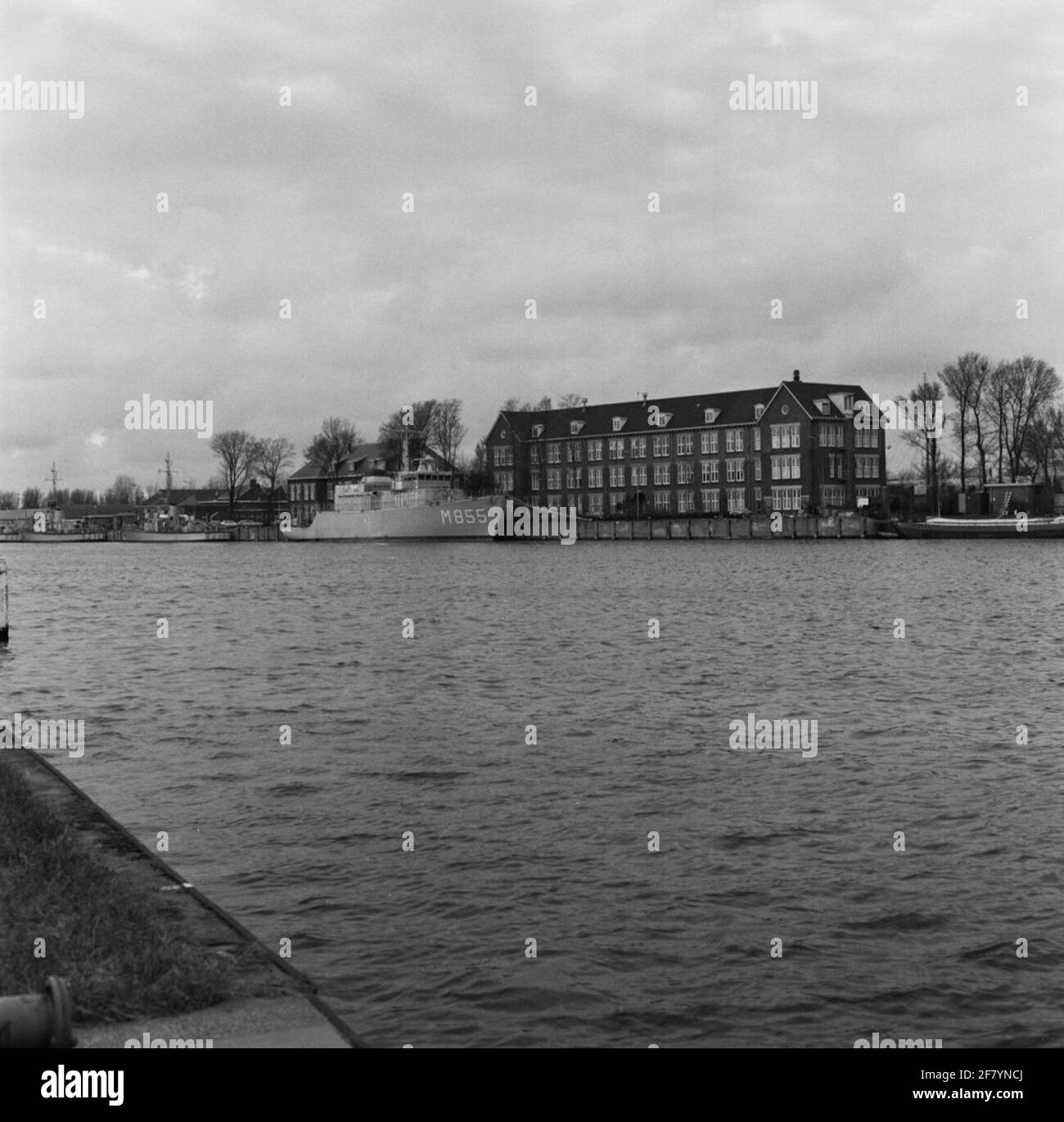 1996 2002 Black and White Stock Photos & Images - Alamy