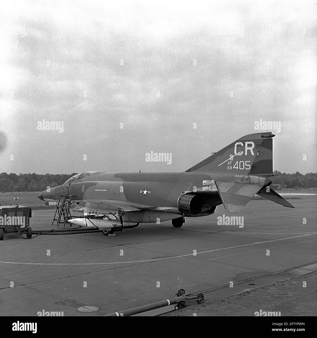 Douglas platform Black and White Stock Photos & Images - Alamy