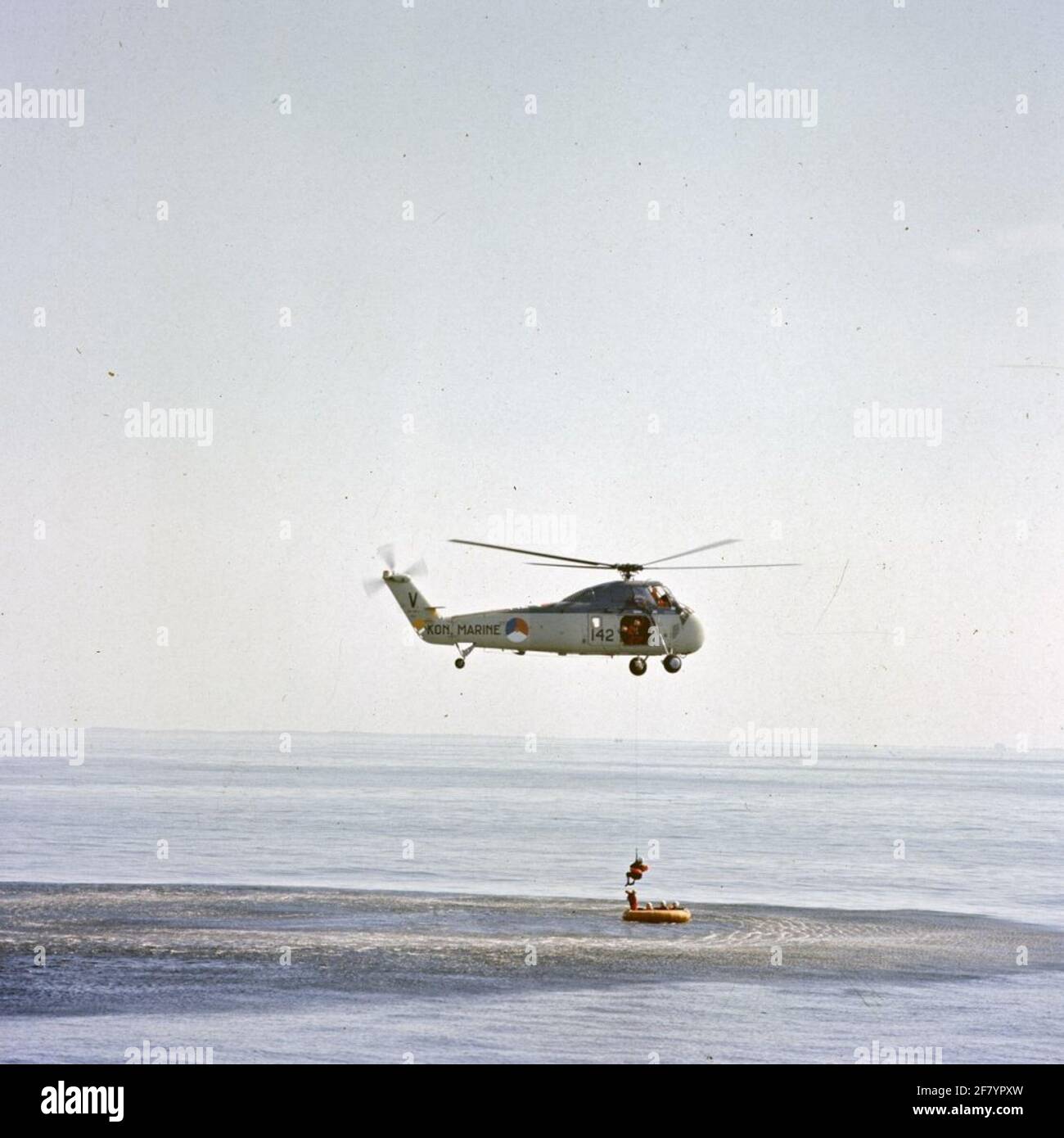 The Sikorsky HSS-1N (SH-34J, UH-34J) Submarine boat control helicopter ...