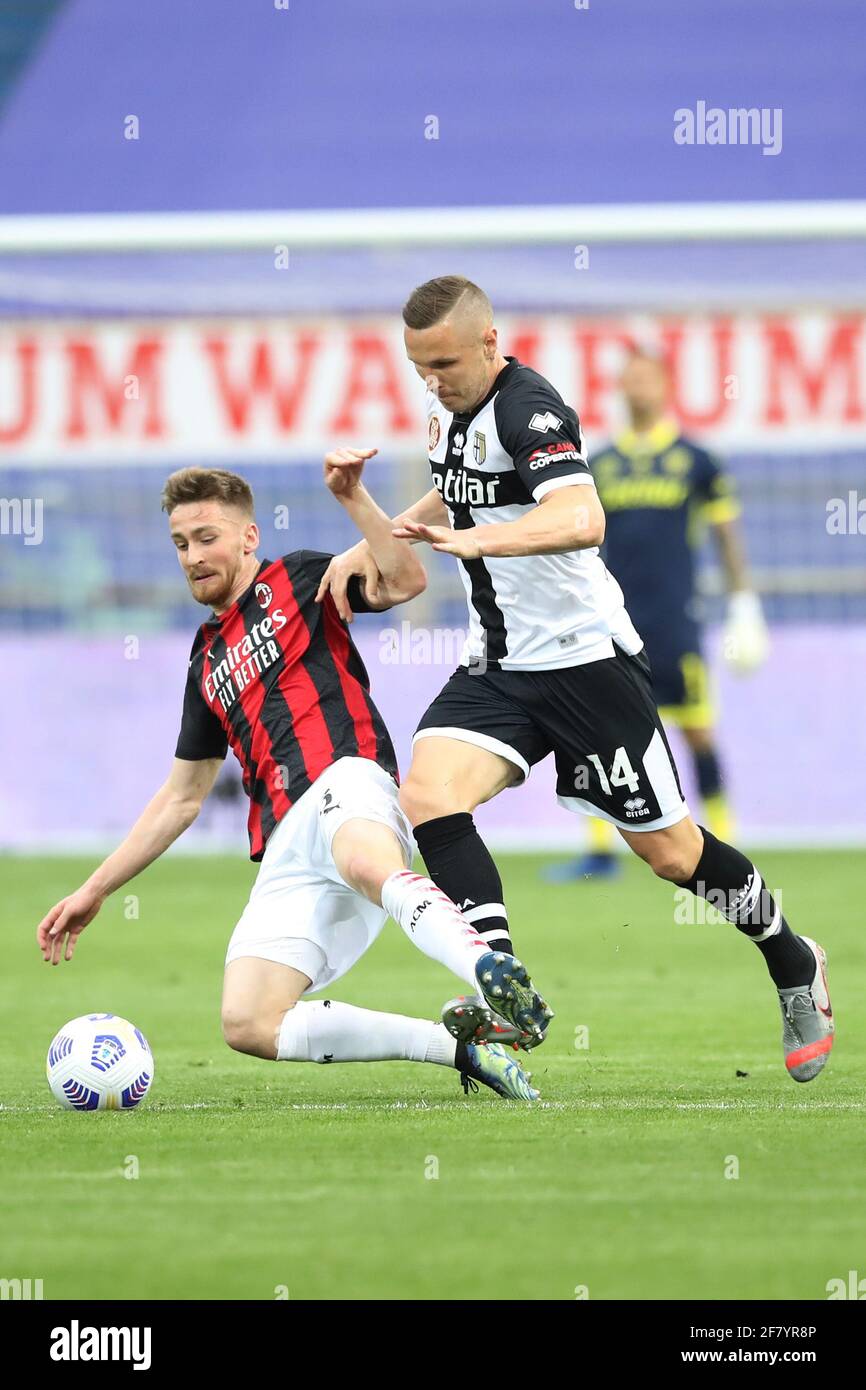 Parma, Italy, 10th April 2021. Alexis Saelemaekers of AC Milan ...