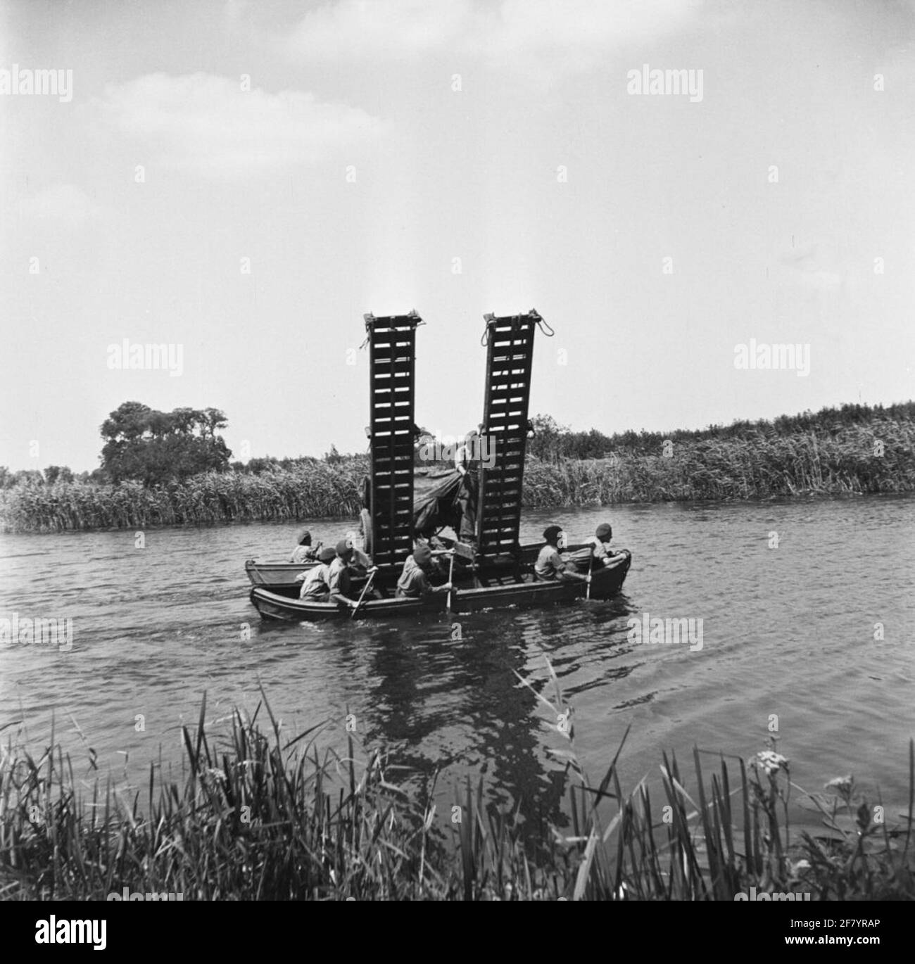 Anti Tank Guns High Resolution Stock Photography and Images - Alamy