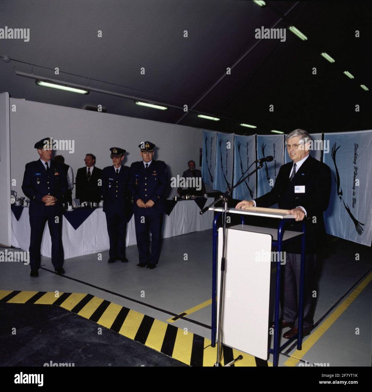 Commander of the air forces Lieutenant General B.A.C. (Ben) Droste (l ...