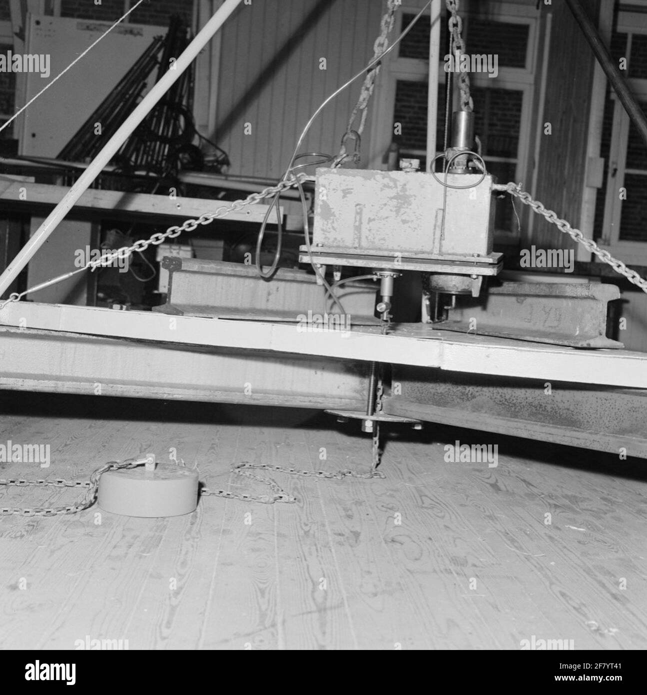 Instruments that are used for deep sea research; Probably due to the ...