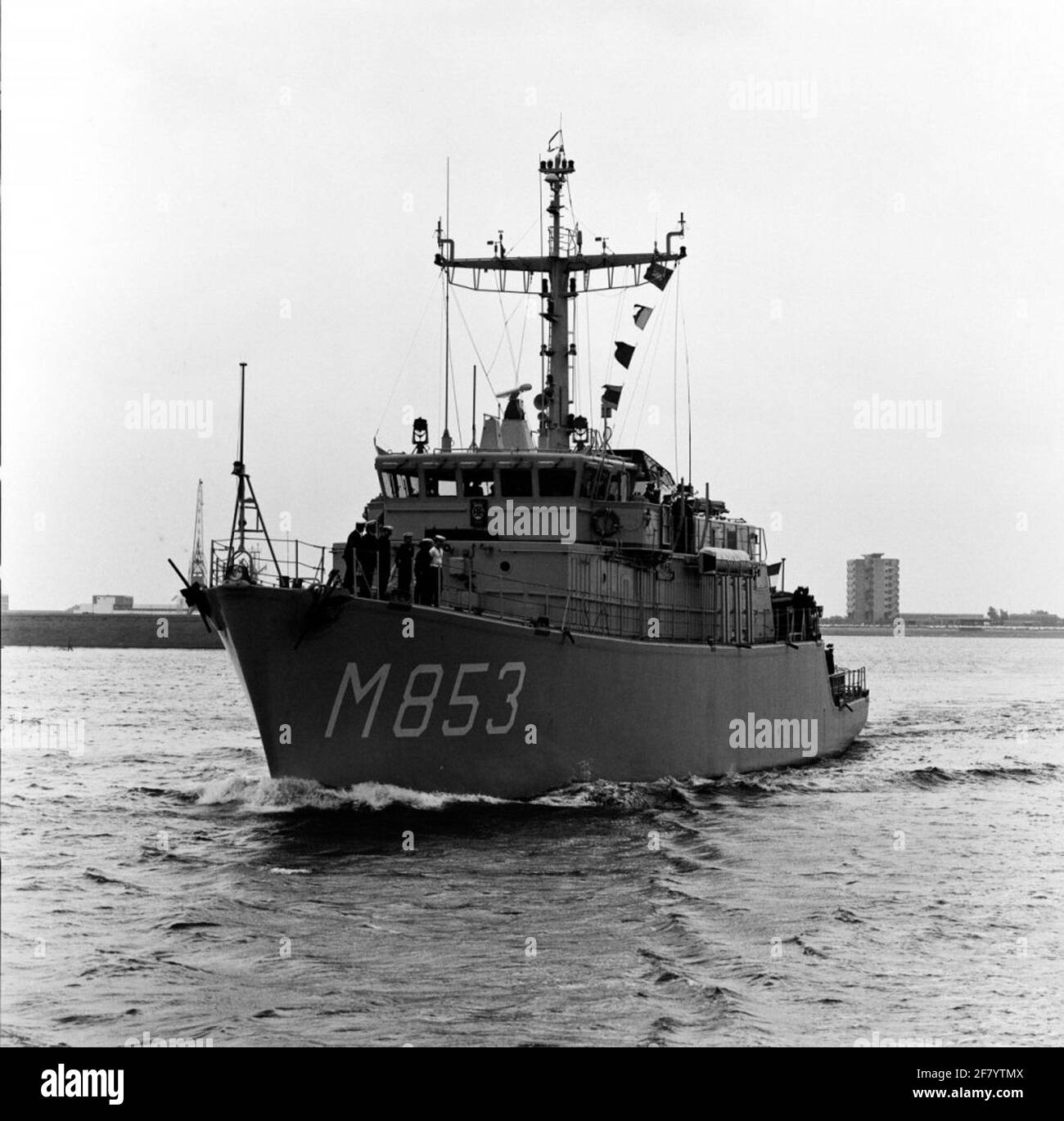 Mines hunter hi-res stock photography and images - Alamy