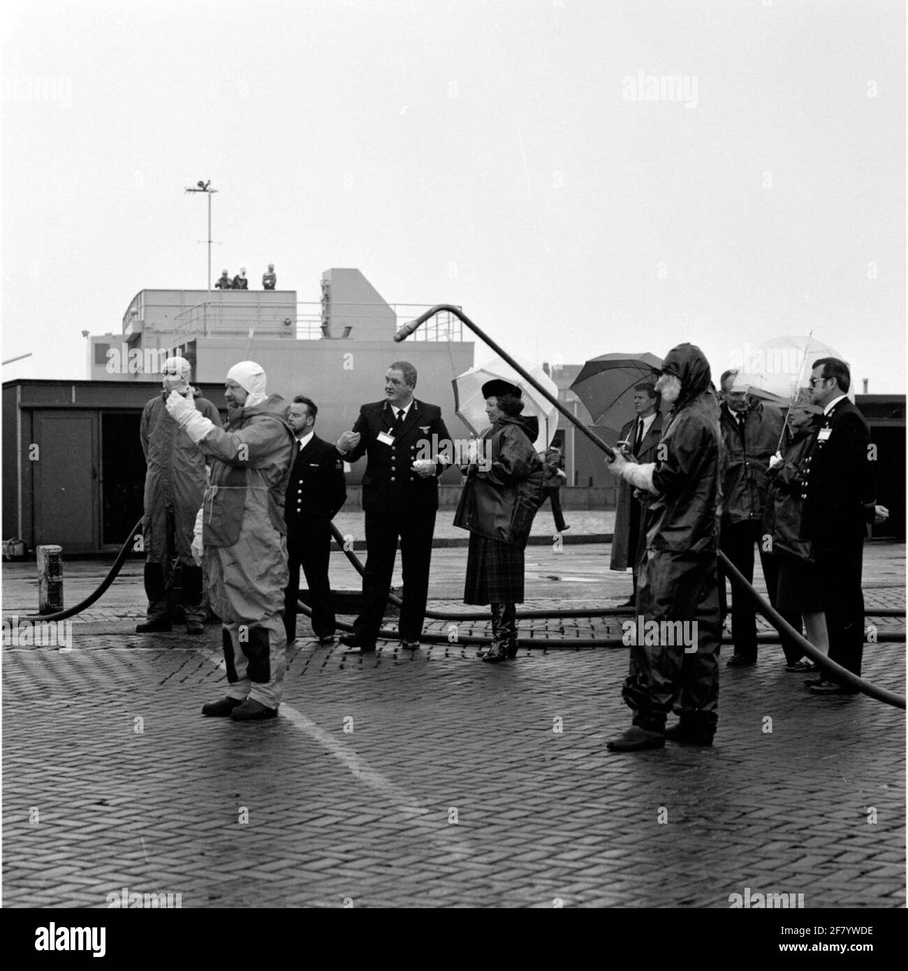 Visit HM Queen Beatrix (umbrella, middle) at the NBCD school (nuclear ...