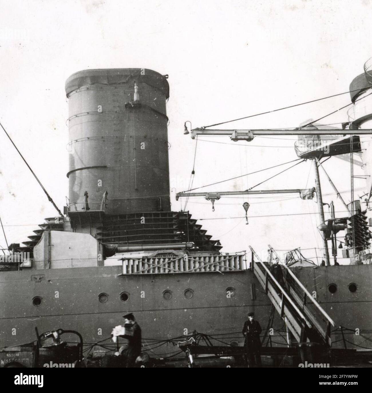 Cruiser Hr.Ms. Sumatra (1926-1942) Trailee period during WWII in ...