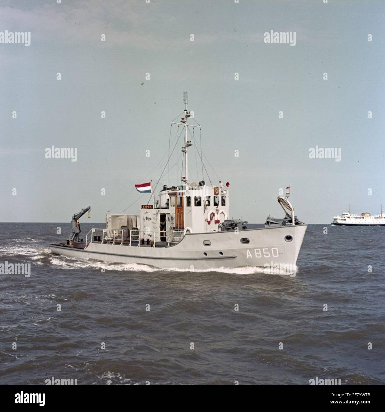 Nautilus class hi-res stock photography and images - Alamy