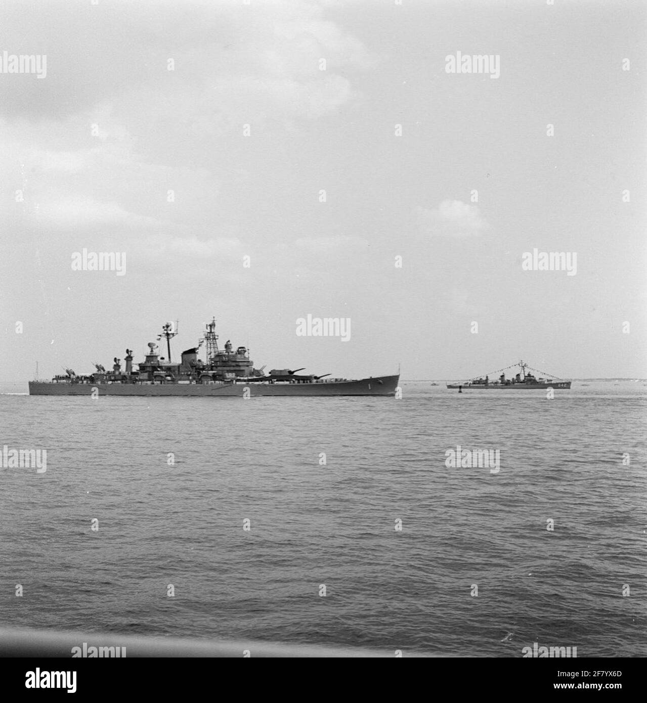 American heavy cruiser Black and White Stock Photos & Images - Alamy