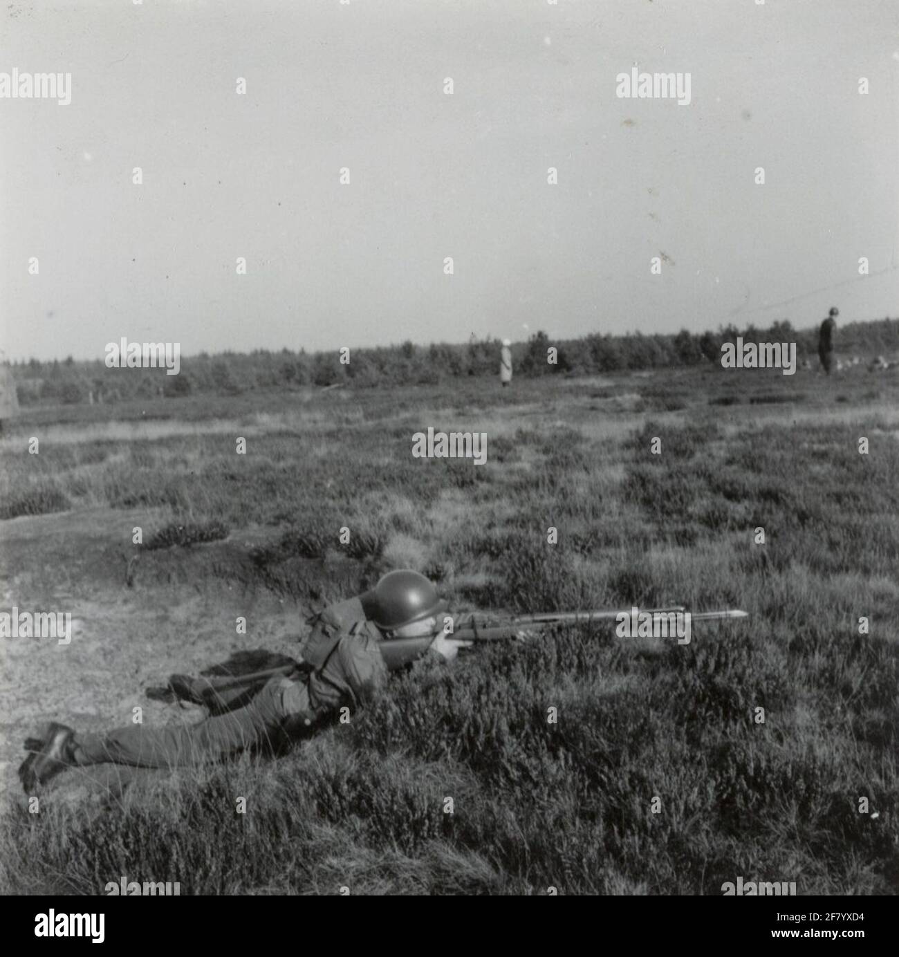 A guner during the shooting competition to the Prince Bernhard trophy ...