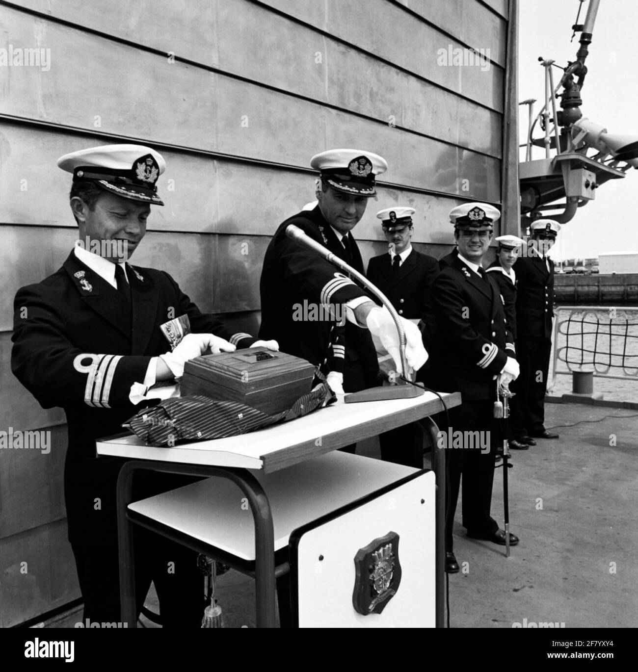 Command transfer hr.ms. Kortenaer. The separating commander captain ...