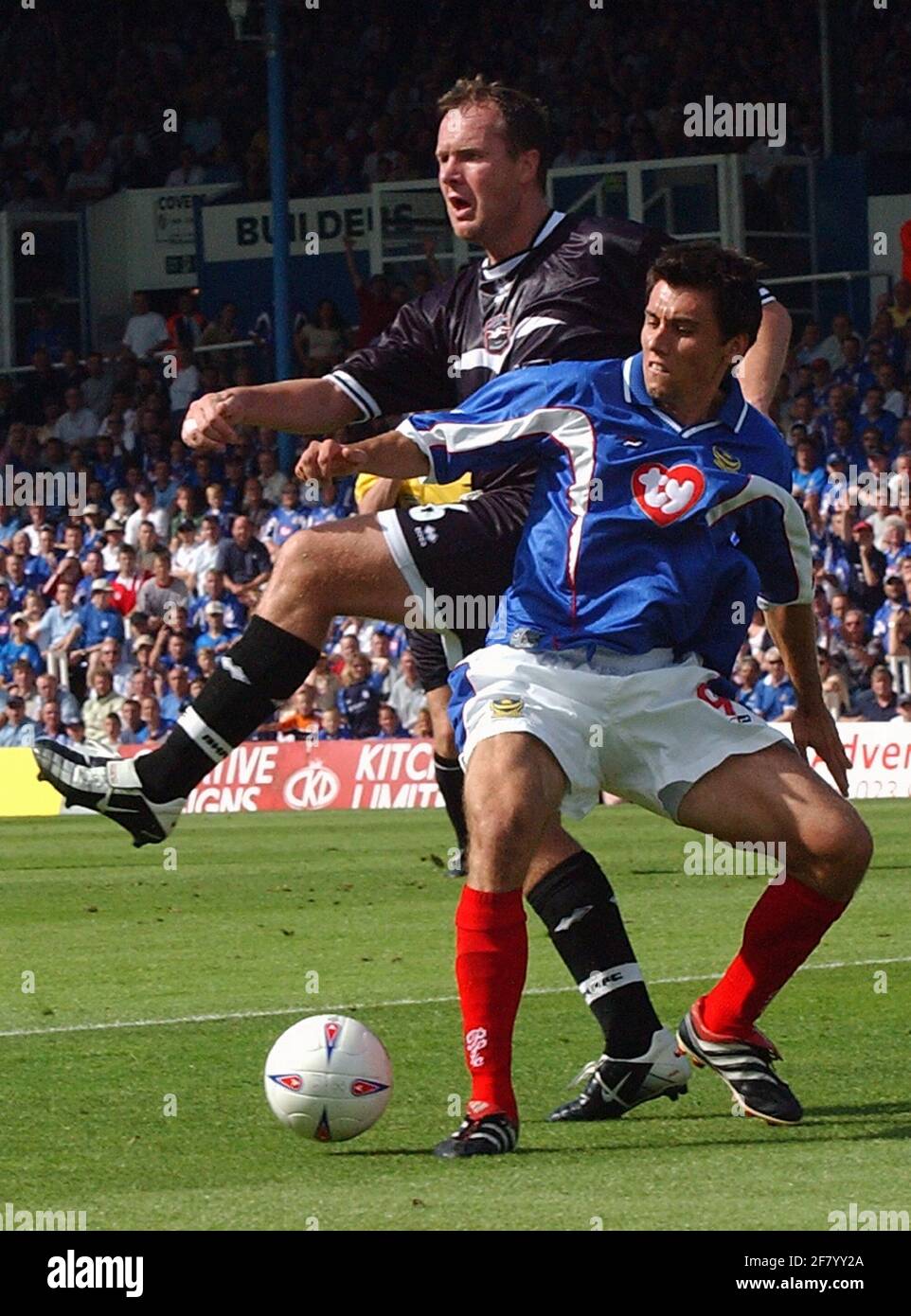PORTSMOUTH V BRIGHTON STETOSLAV TODEROV CLASHES WITH GUY BUTTERS. PIC ...